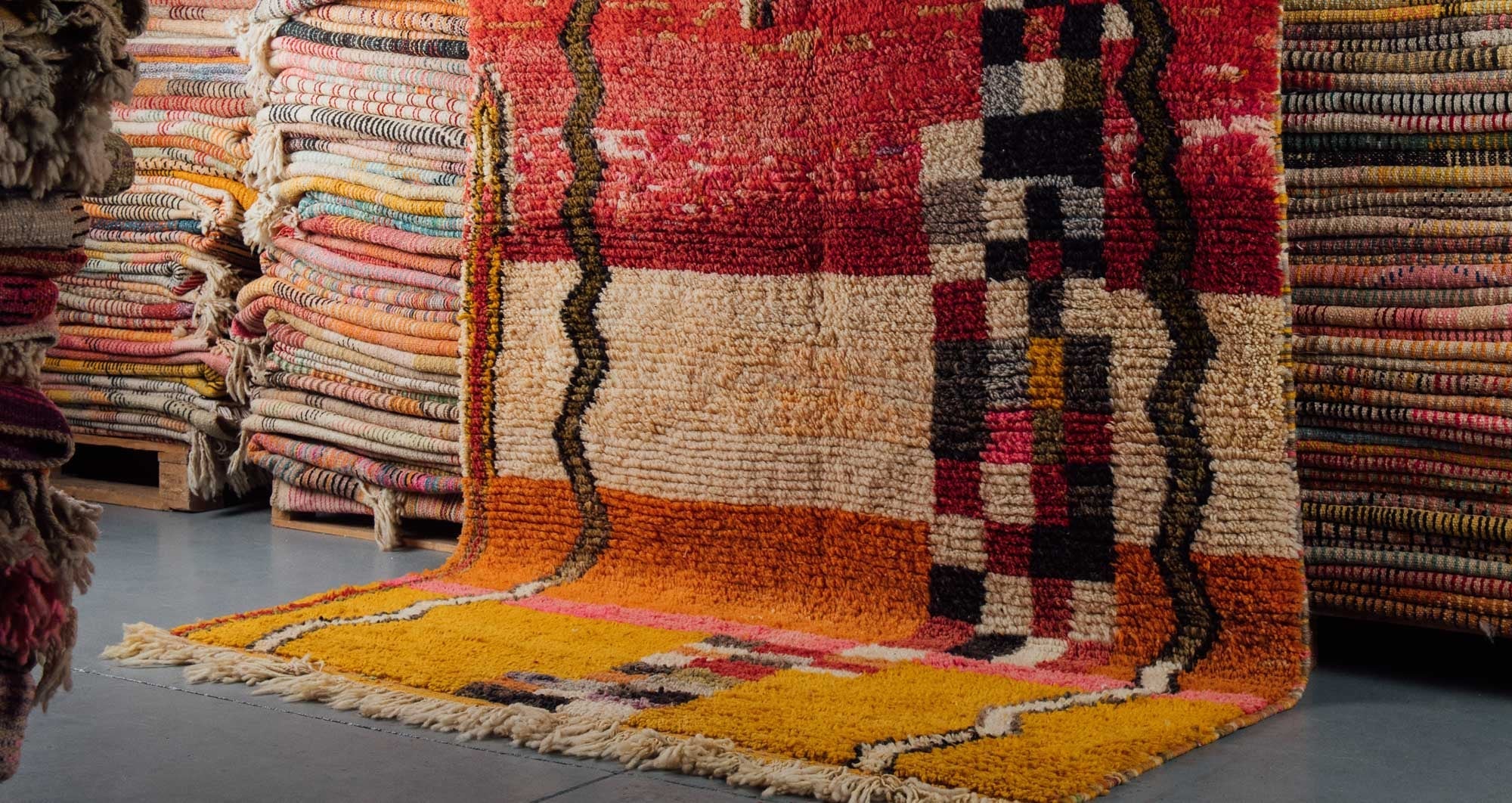Boujad Rug | Add Vibrance to Your Living Space - Shop Now – Benisouk